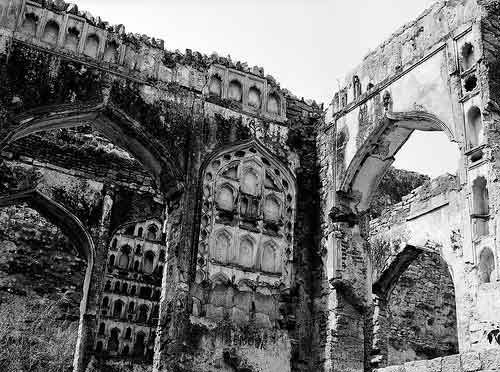 siddi-sayeds-mosque | Siddi Sayed's Mosque | Pligrims in Gujarat